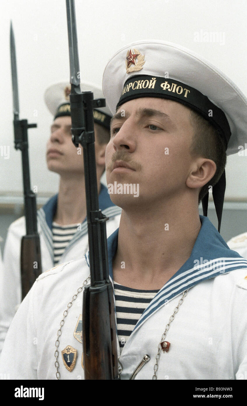 Soviet Pacific Fleet sailors parade on Navy Day Stock Photo - Alamy