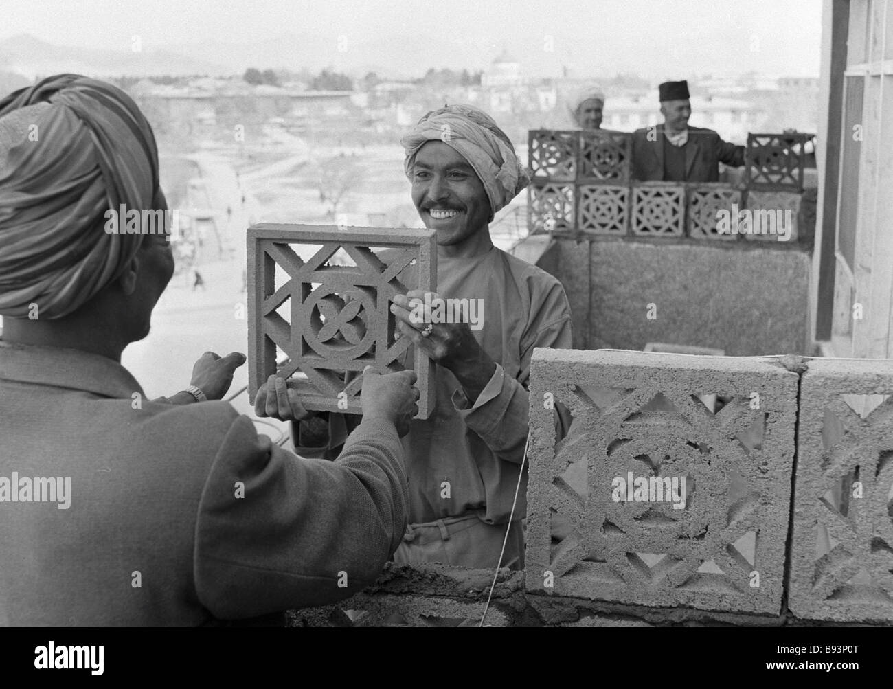 Housing construction in Kabul Stock Photo - Alamy