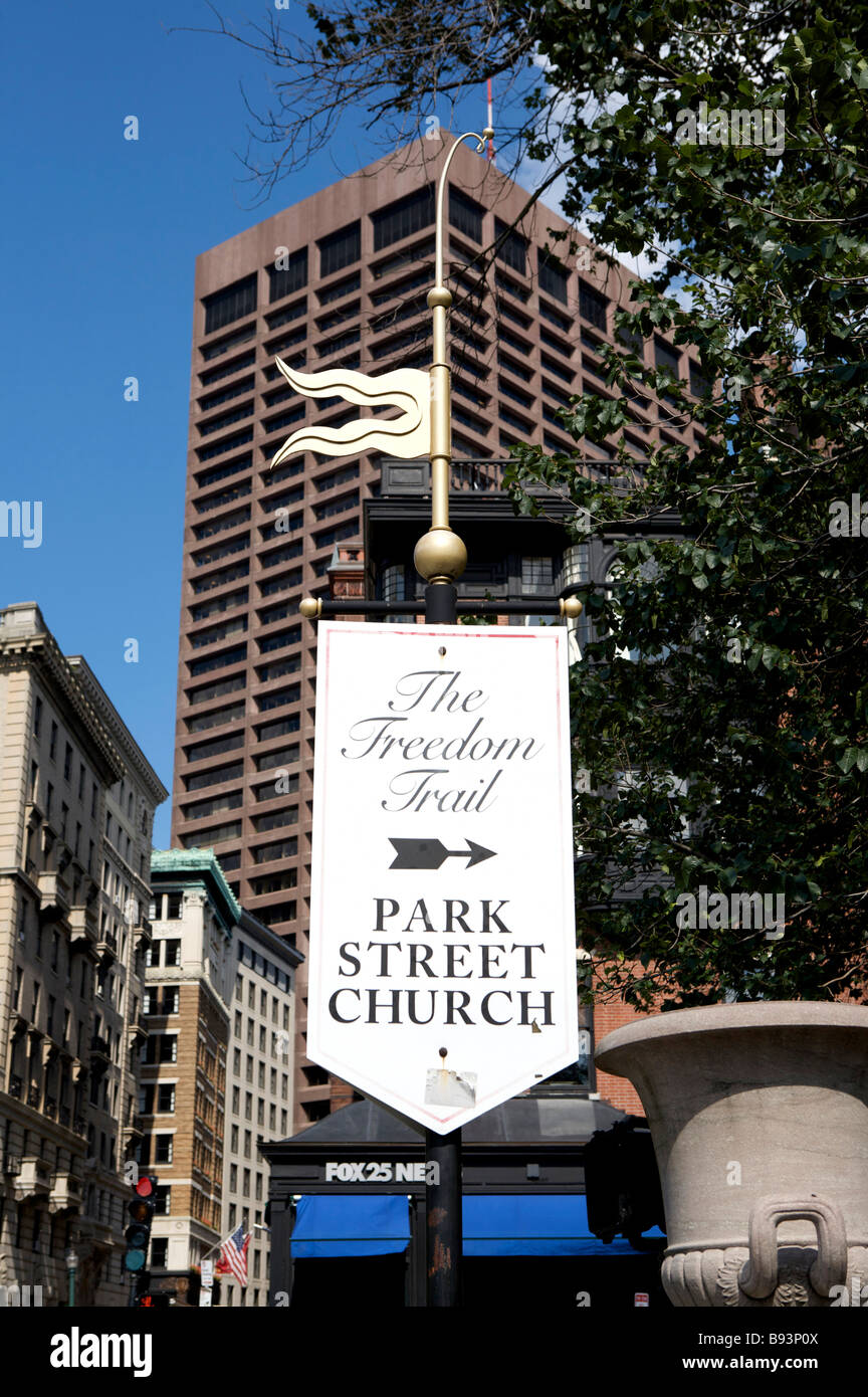 Freedom trail boston sign hi-res stock photography and images - Alamy
