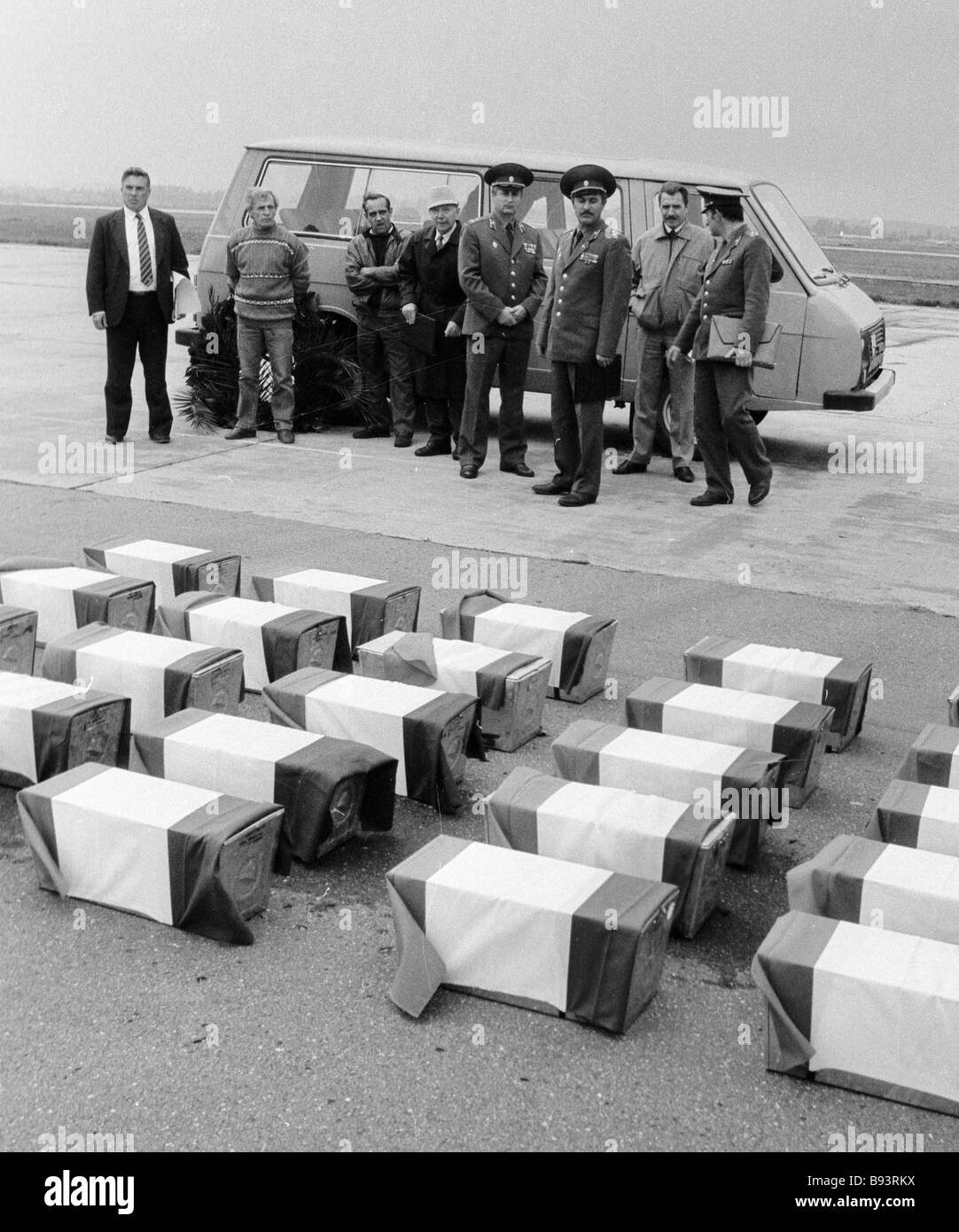 Containers with the remains of Italian soldiers who fought on the side ...