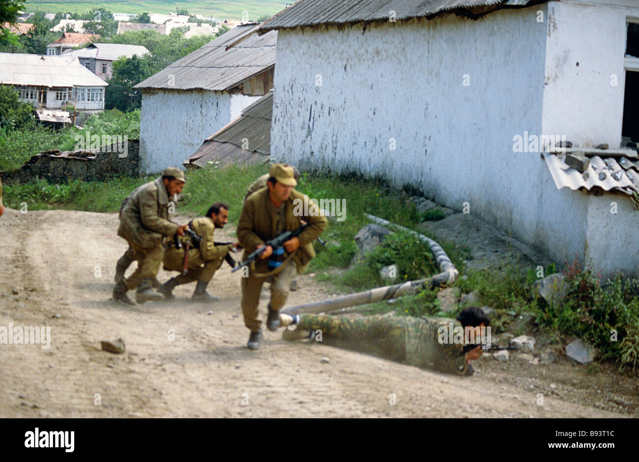 Azeri soldiers mopping up dangerous sector in Armenian village ...