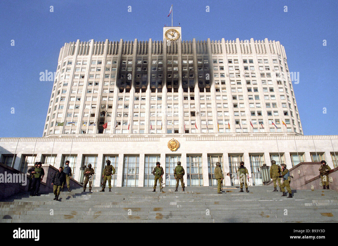 Servicemen of the Alfa anti terrorist unit in front of the Russian ...