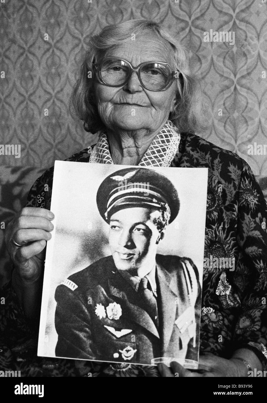 The love story of French pilot Roger Sauvage from the Normandie Niemen ...