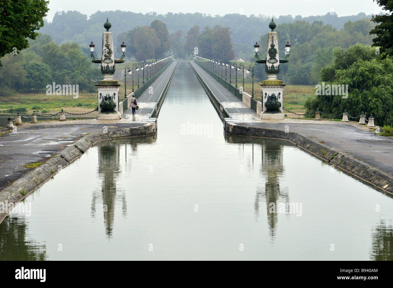 Briare canal bridge over the River Loire France Stock Photo - Alamy