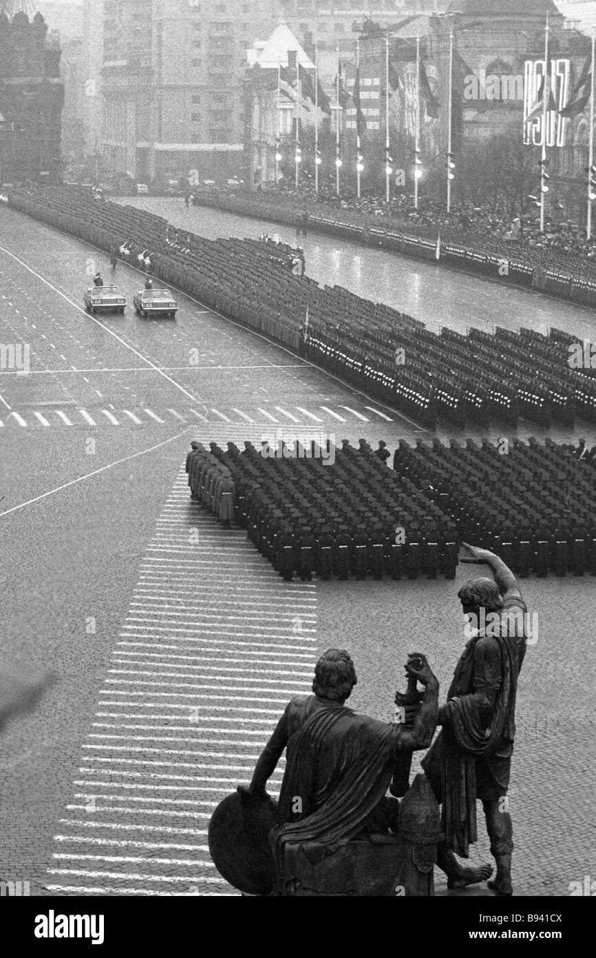 October Revolution Parade High Resolution Stock Photography and Images ...