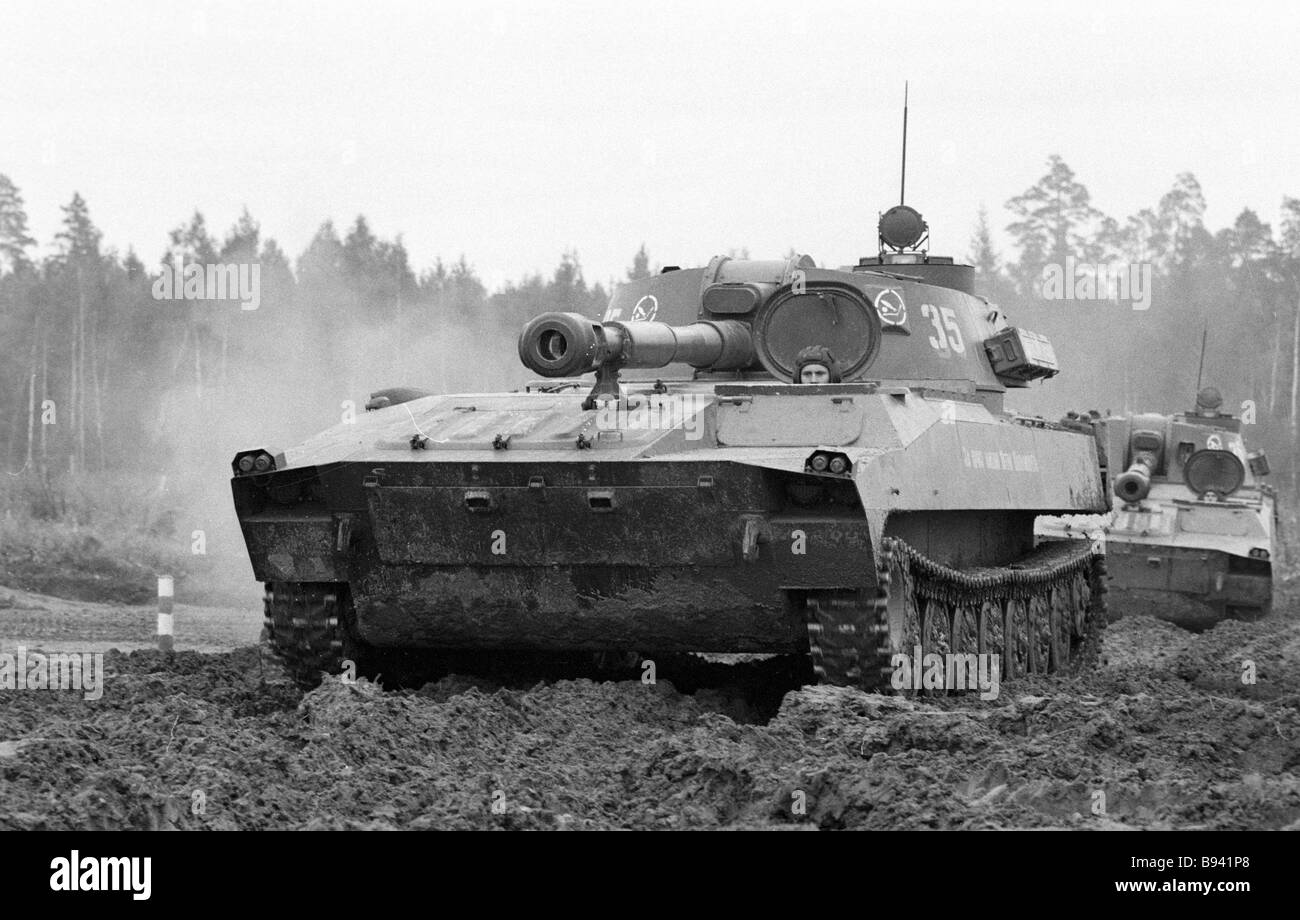 Gvozdika self propelled gun mounts on march during the Zapad 81 ...