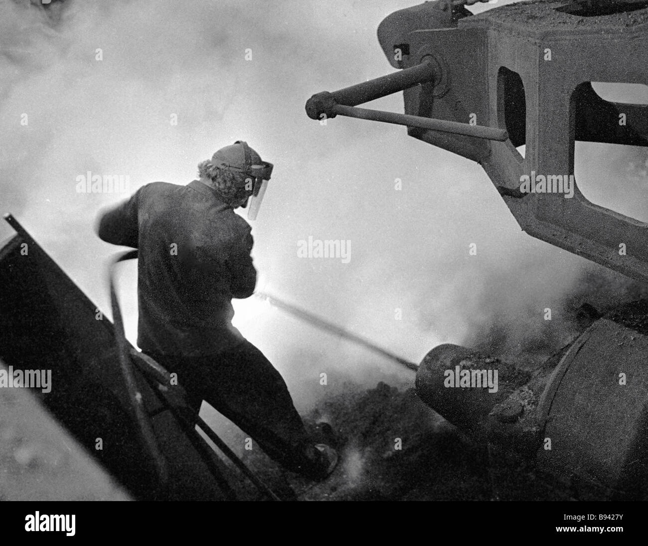 Blast Furnace Operation High Resolution Stock Photography and Images ...