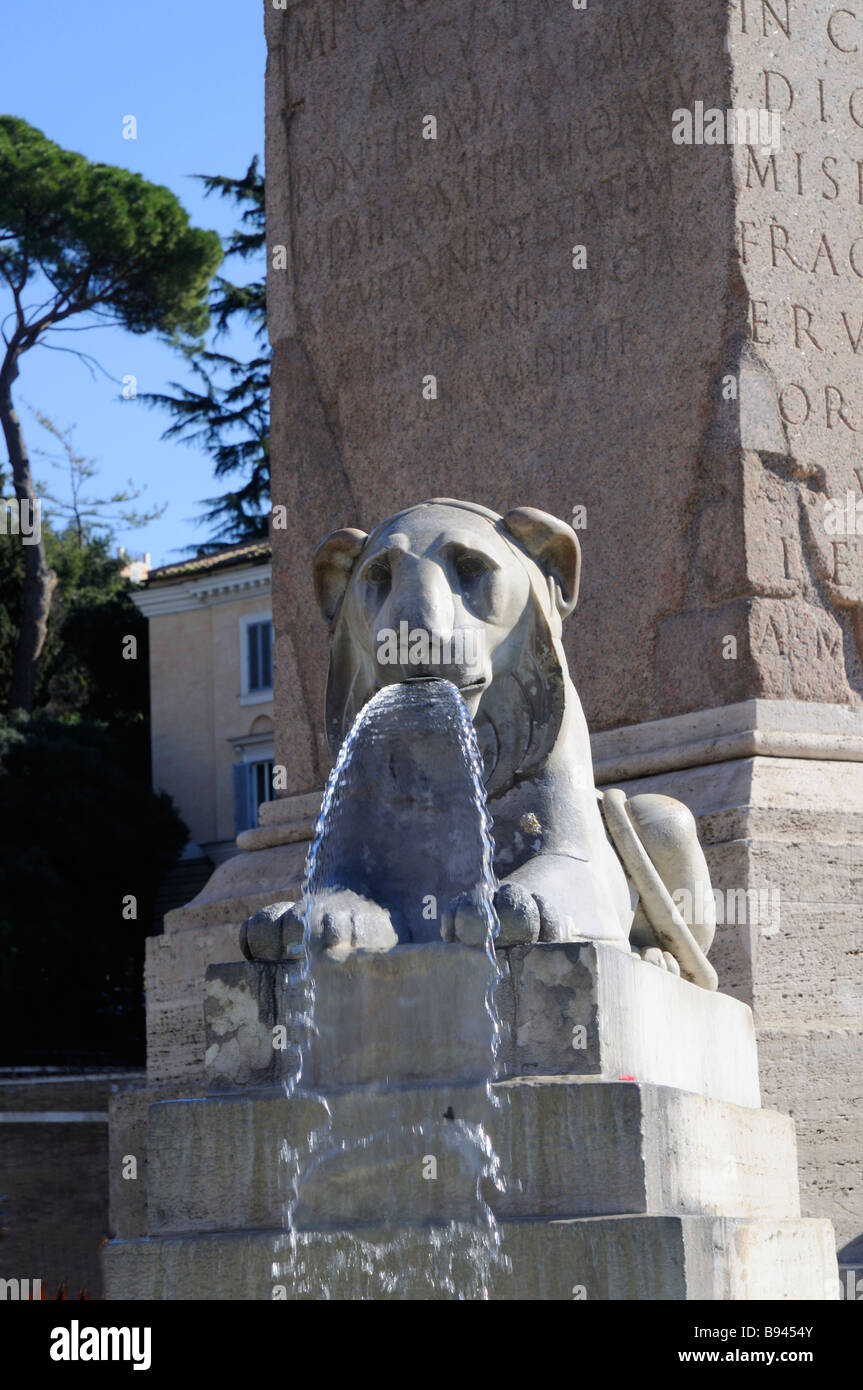 Lion statue in vatican hi-res stock photography and images - Alamy