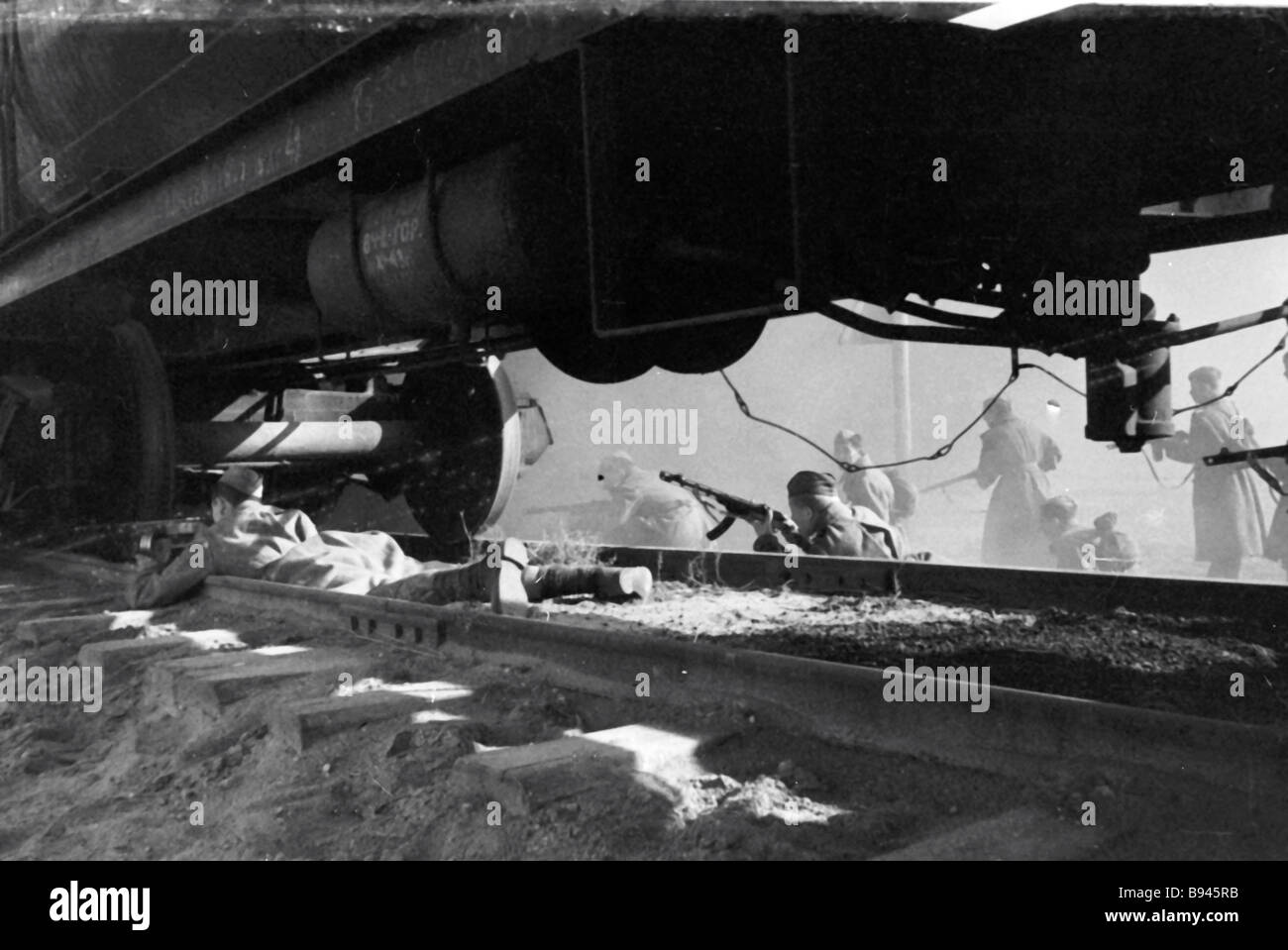 Soviet troops defeating Nazis in the suburbs of Lvov Stock Photo - Alamy