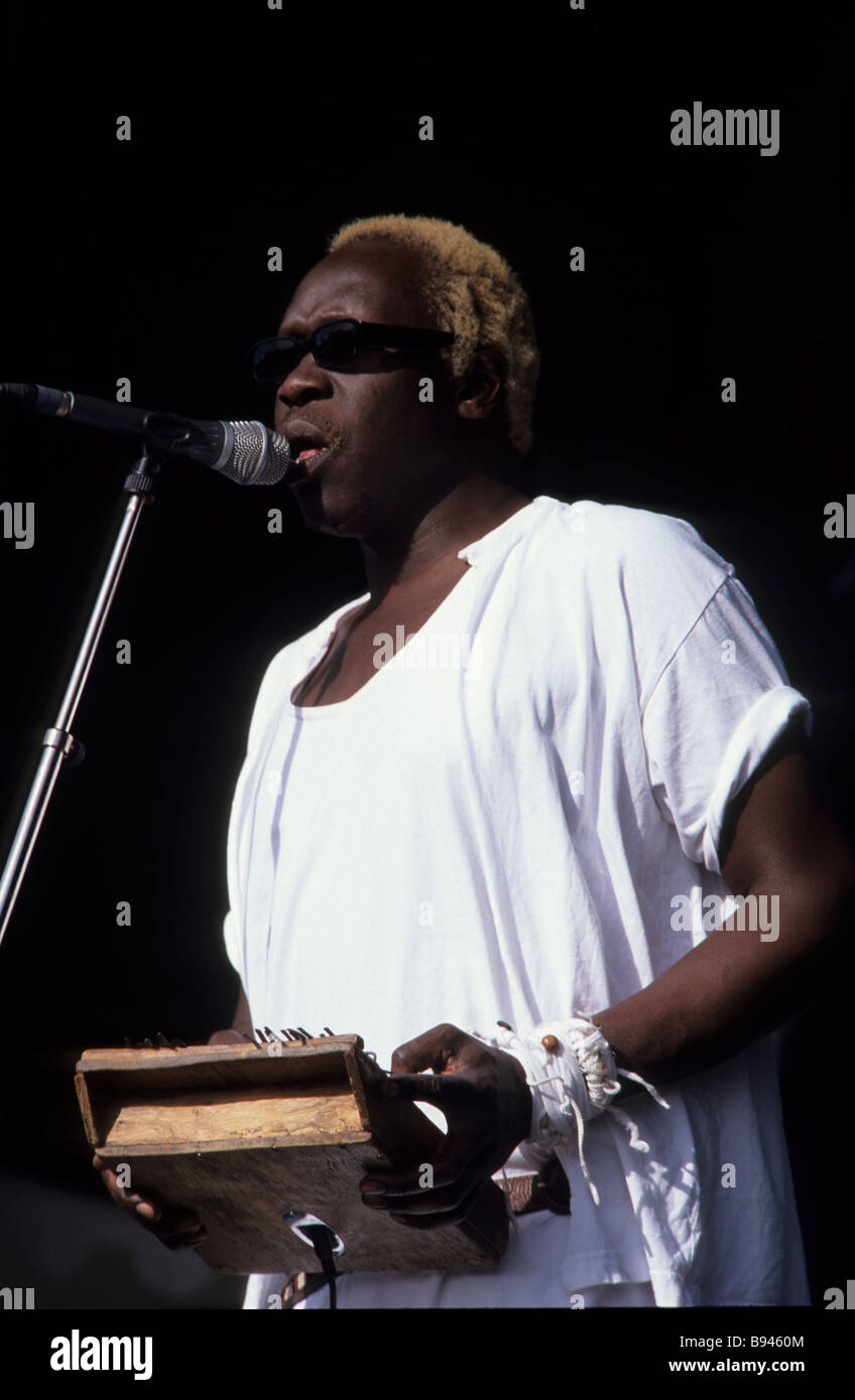 Afrique du monde hi-res stock photography and images - Alamy