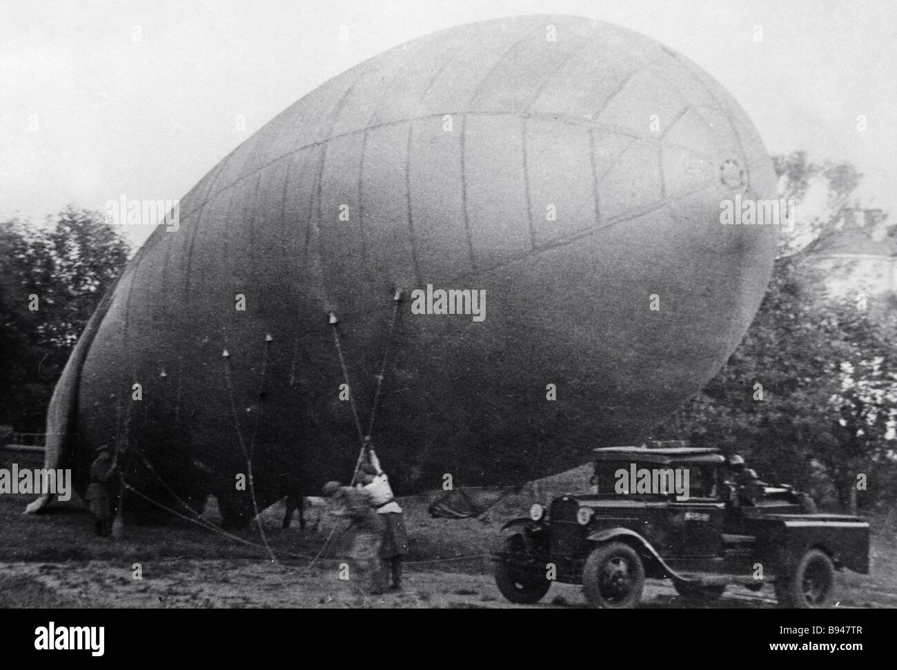 Barrage Balloon High Resolution Stock Photography and Images - Alamy