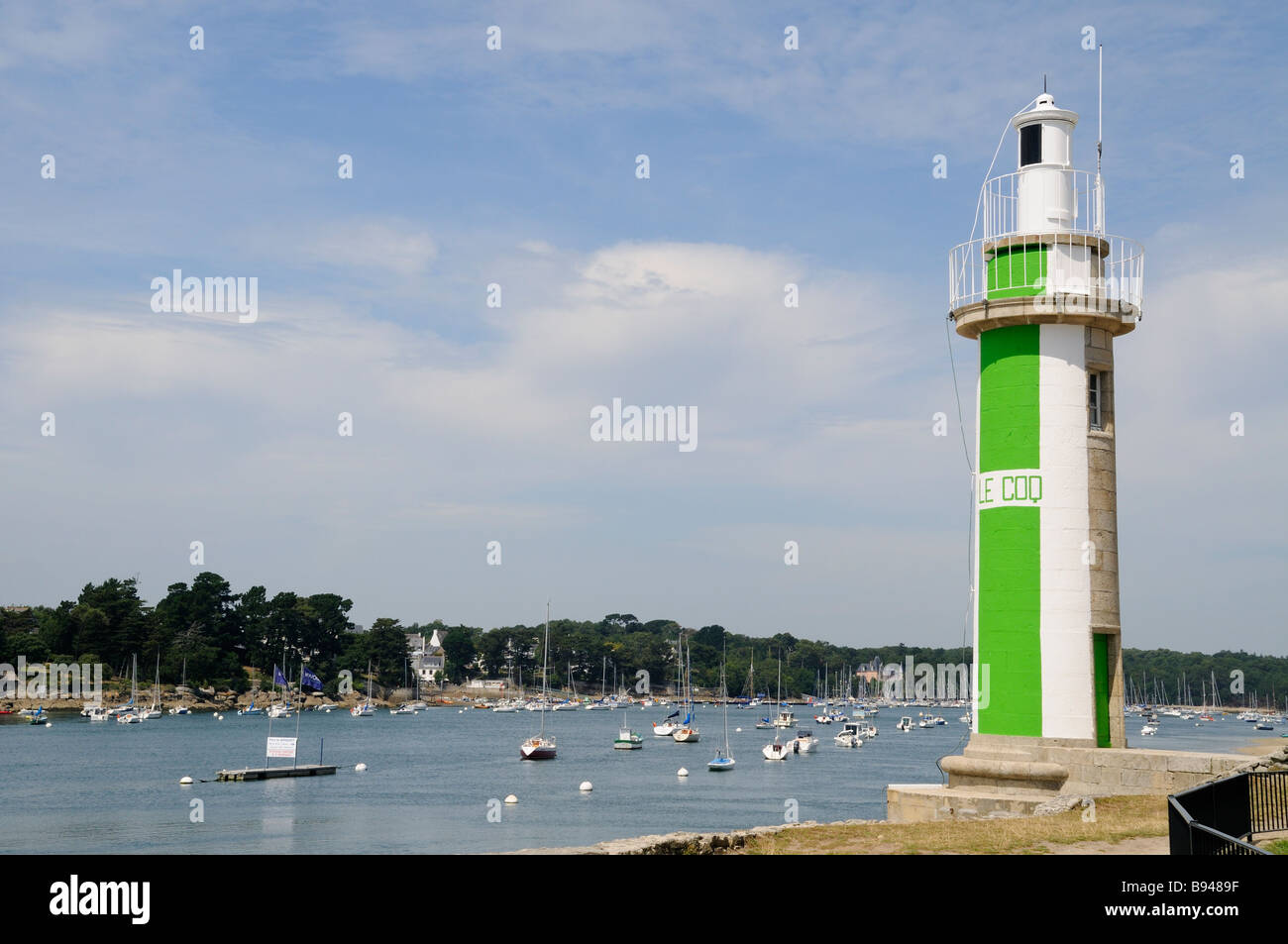 Le Coq lighthouse overlooking the River Odet estuary and the harbour at ...