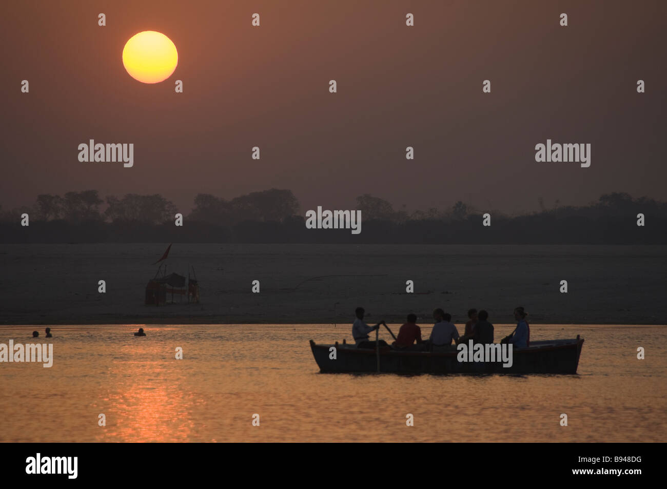 Banaras sunrise hi-res stock photography and images - Alamy