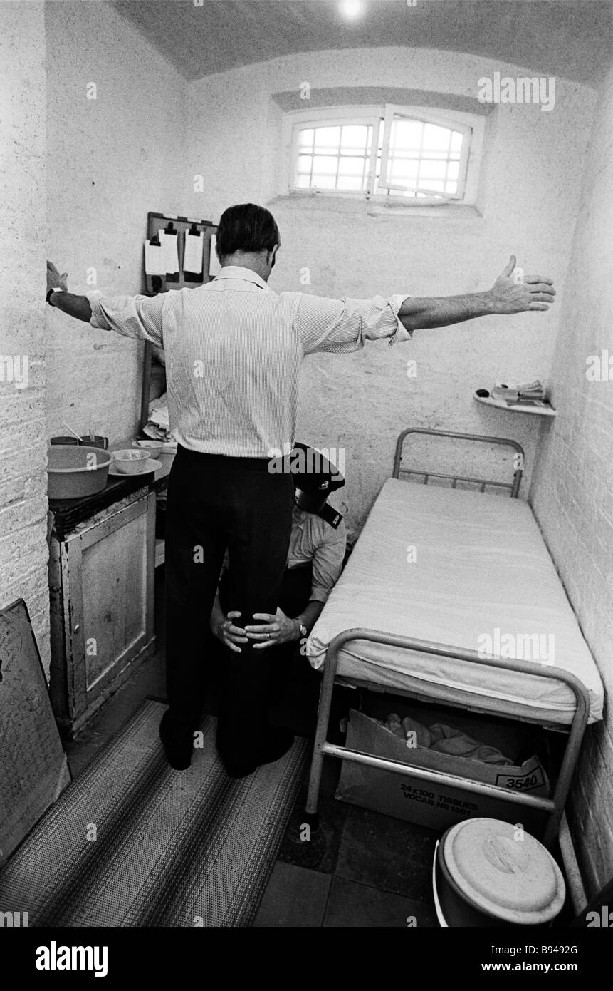 Pentonville prison cell hi-res stock photography and images - Alamy