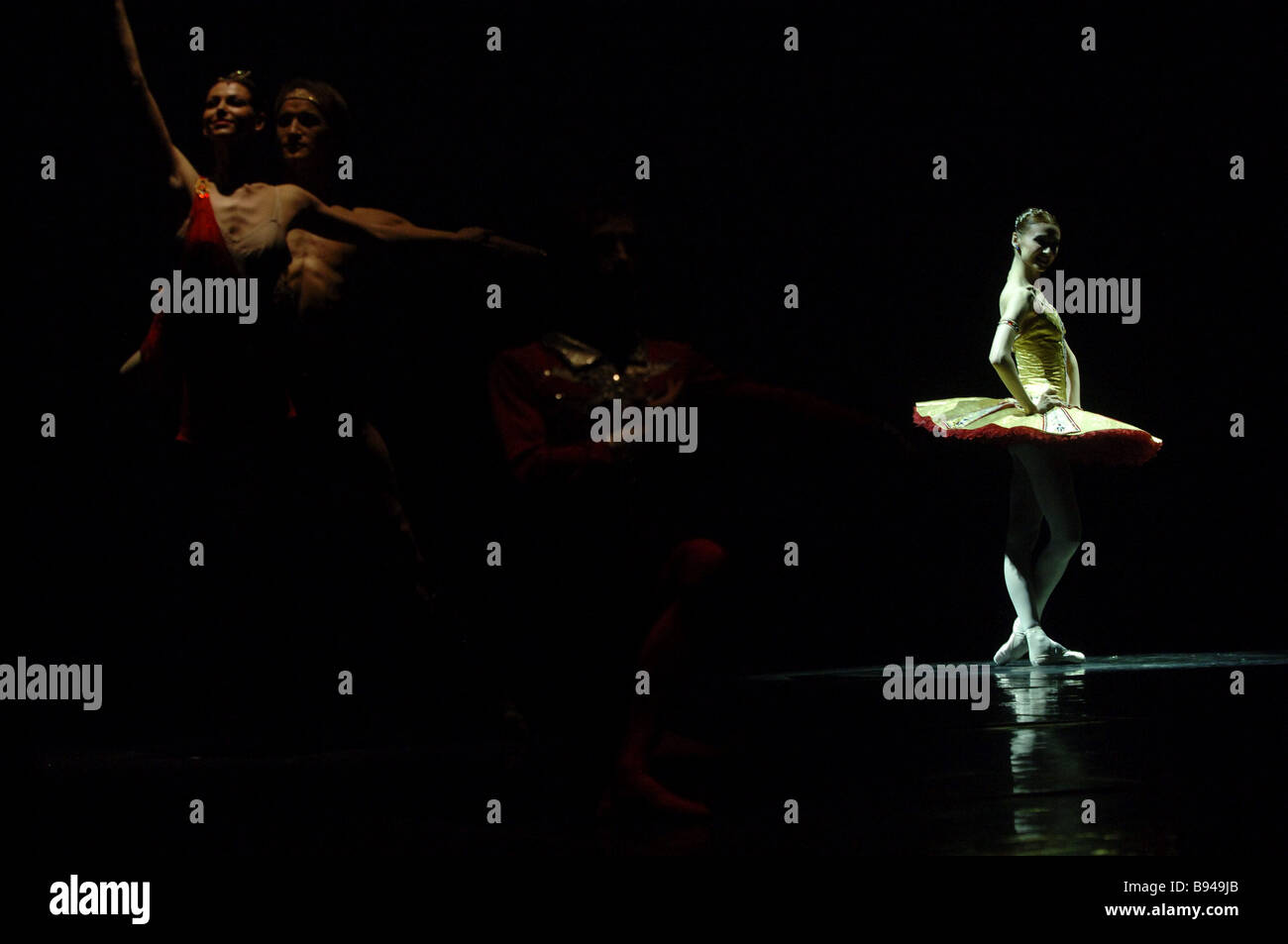 The final dance of Bolshoi Ballet prima Svetlana Zakharova on her gala ...