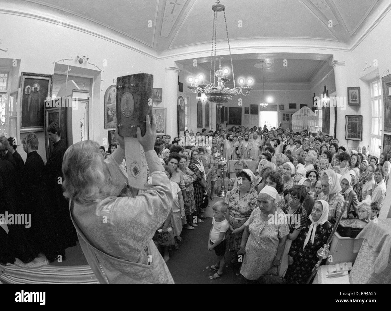 The divine service To the glory of Russian poetry in the Church of the ...