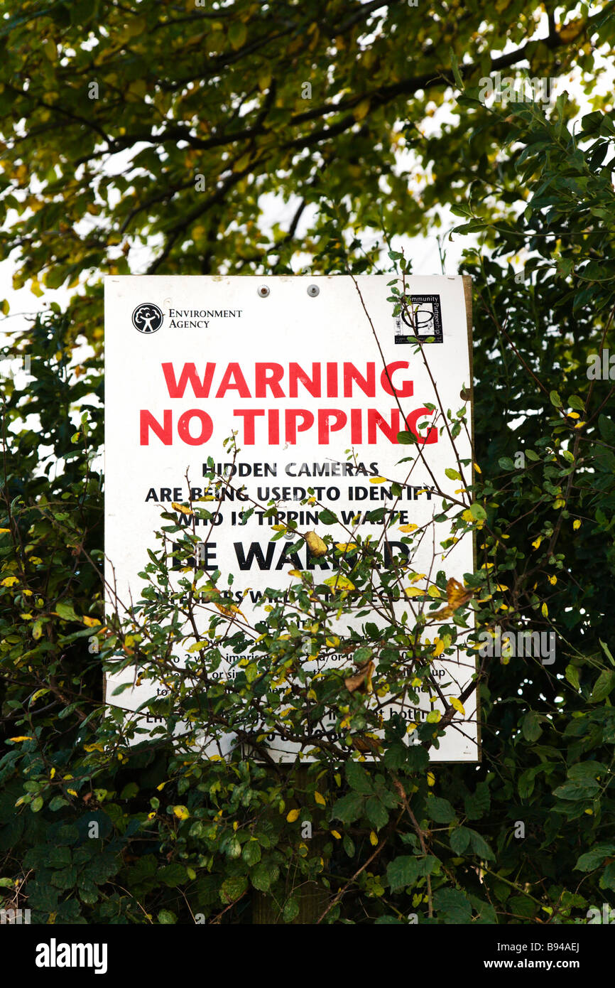 Environment Agency sign: Warning No Tipping. Dorset countryside. UK ...