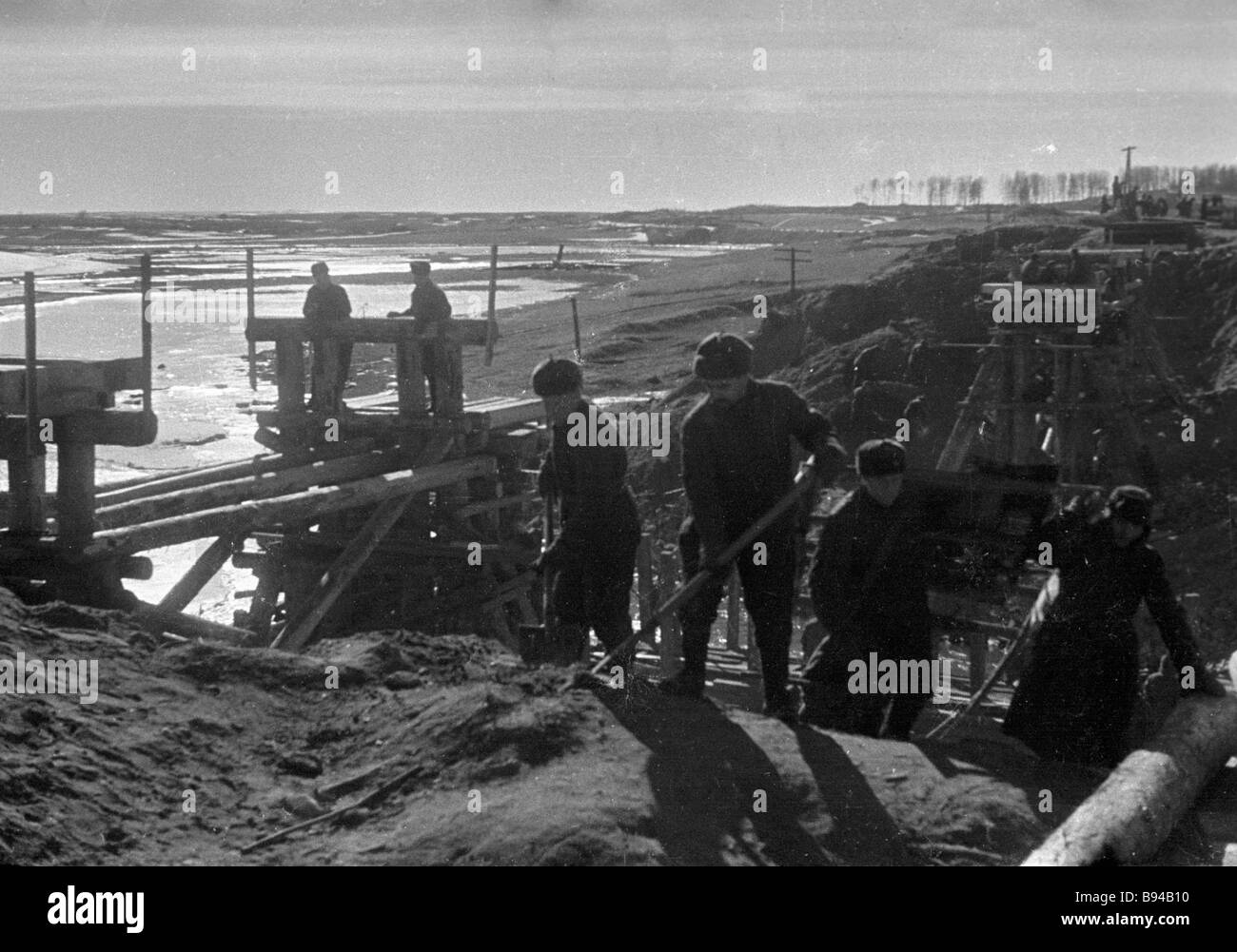 Soviet soldiers building a railway bridge on the Gzhatsk Vyazma ...