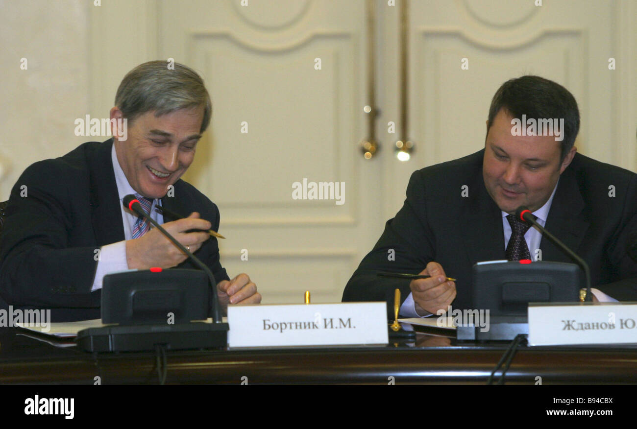 Yuri Zhdanov Director Russia s Federal Agency for Special Economic Zone ...