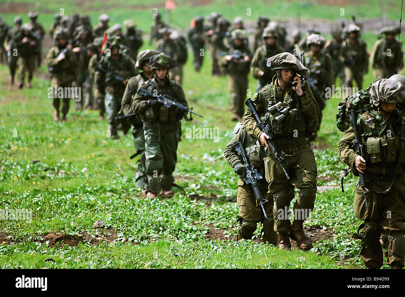 Soldiers of the Israeli Army during an exercise Stock Photo - Alamy