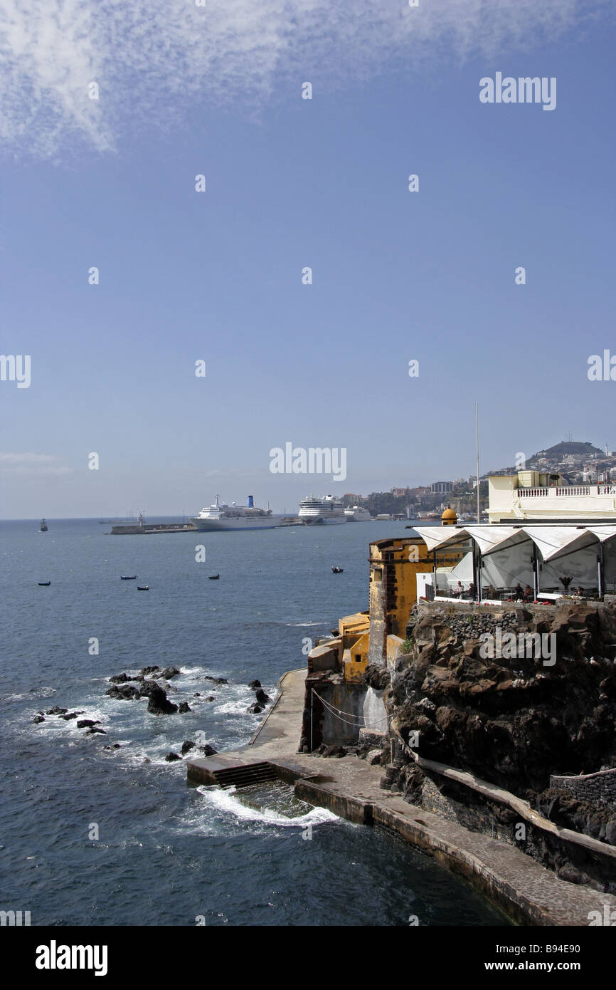 Funchal Harbour Madeira Stock Photo - Alamy
