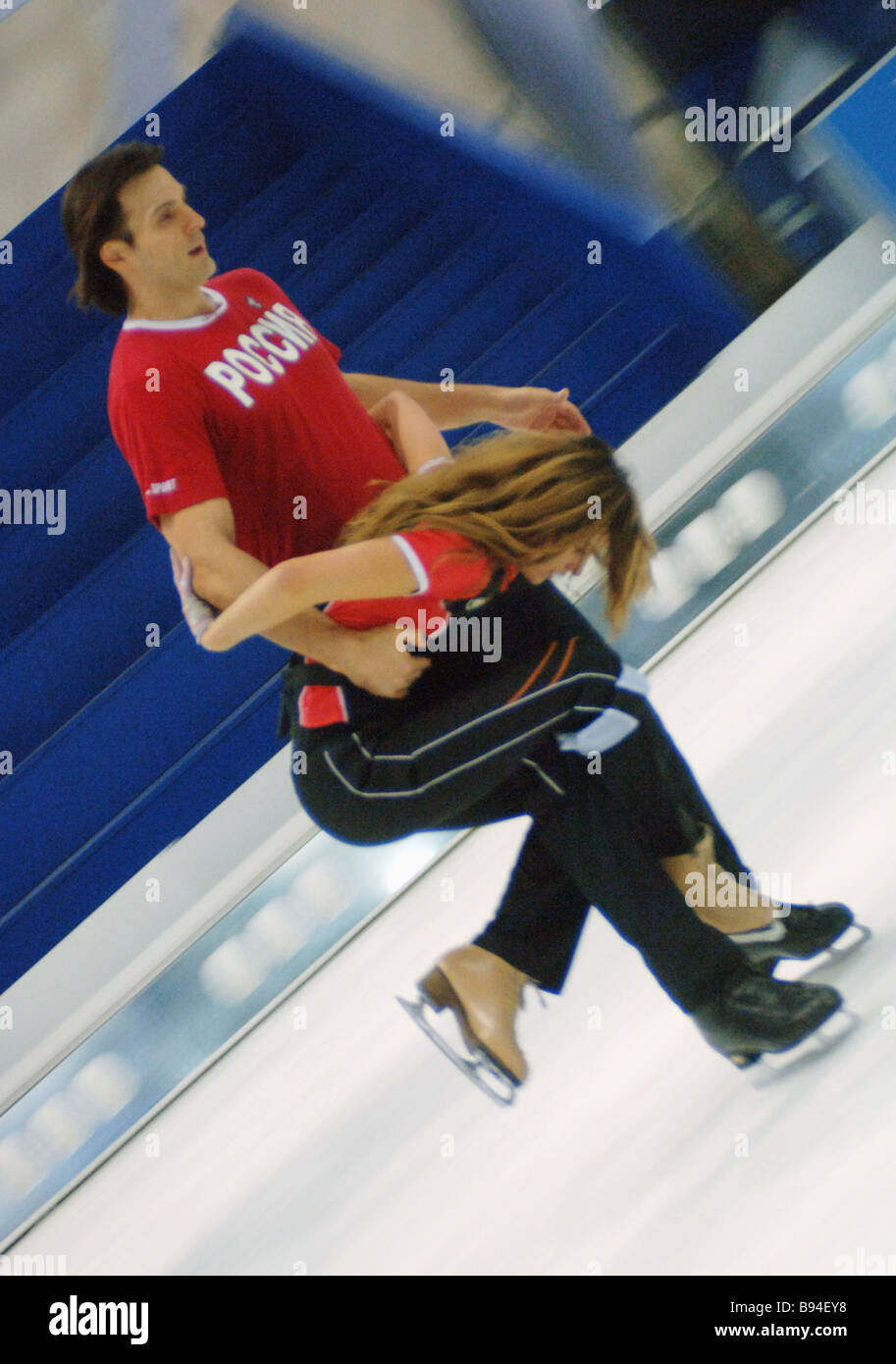 Figure skater Margarita Drobyazko and actor Alexander Dyachenko ...