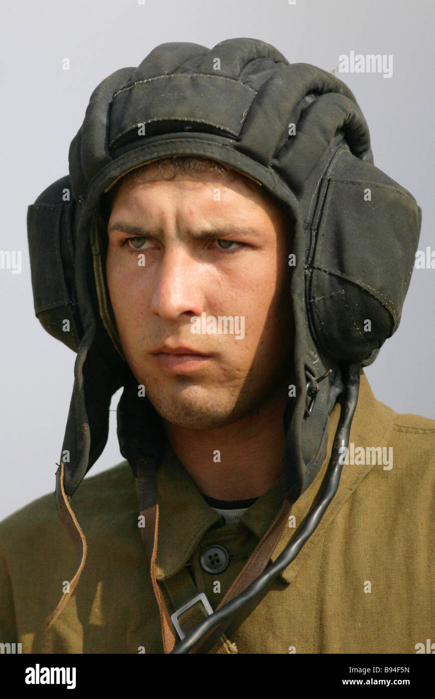 A tank crewman of the Guards Kantemirovskaya Tank Division Stock Photo ...