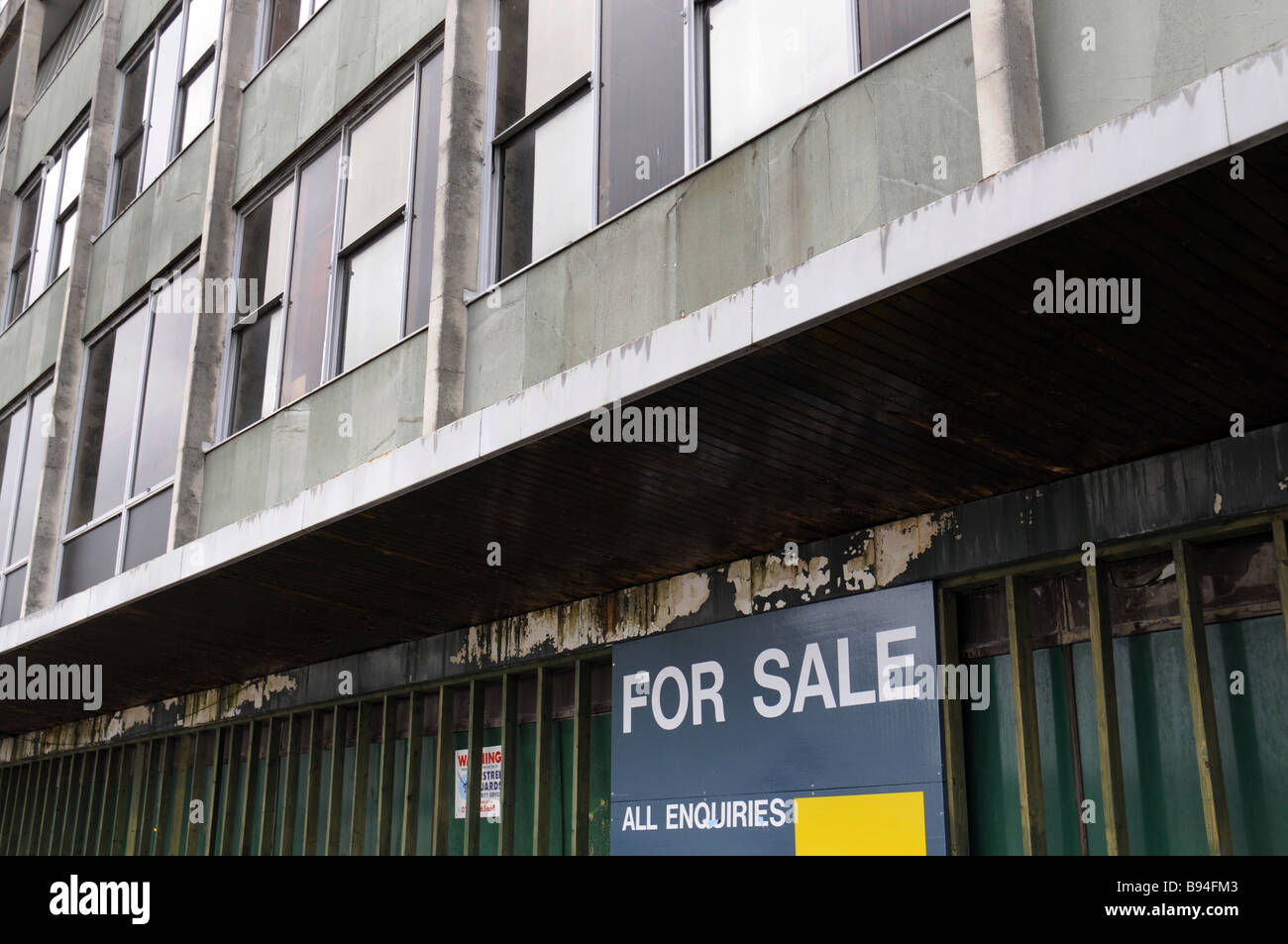 Shop hit by recession Stock Photo - Alamy