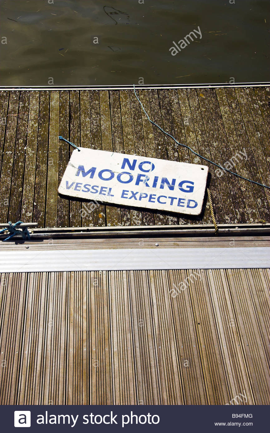 No Mooring Sign Stock Photos & No Mooring Sign Stock Images - Alamy