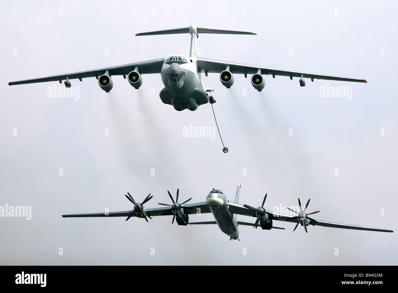 Air fuel tanker Il 78T top and strategic bomber Tu 95 MS bottom ...