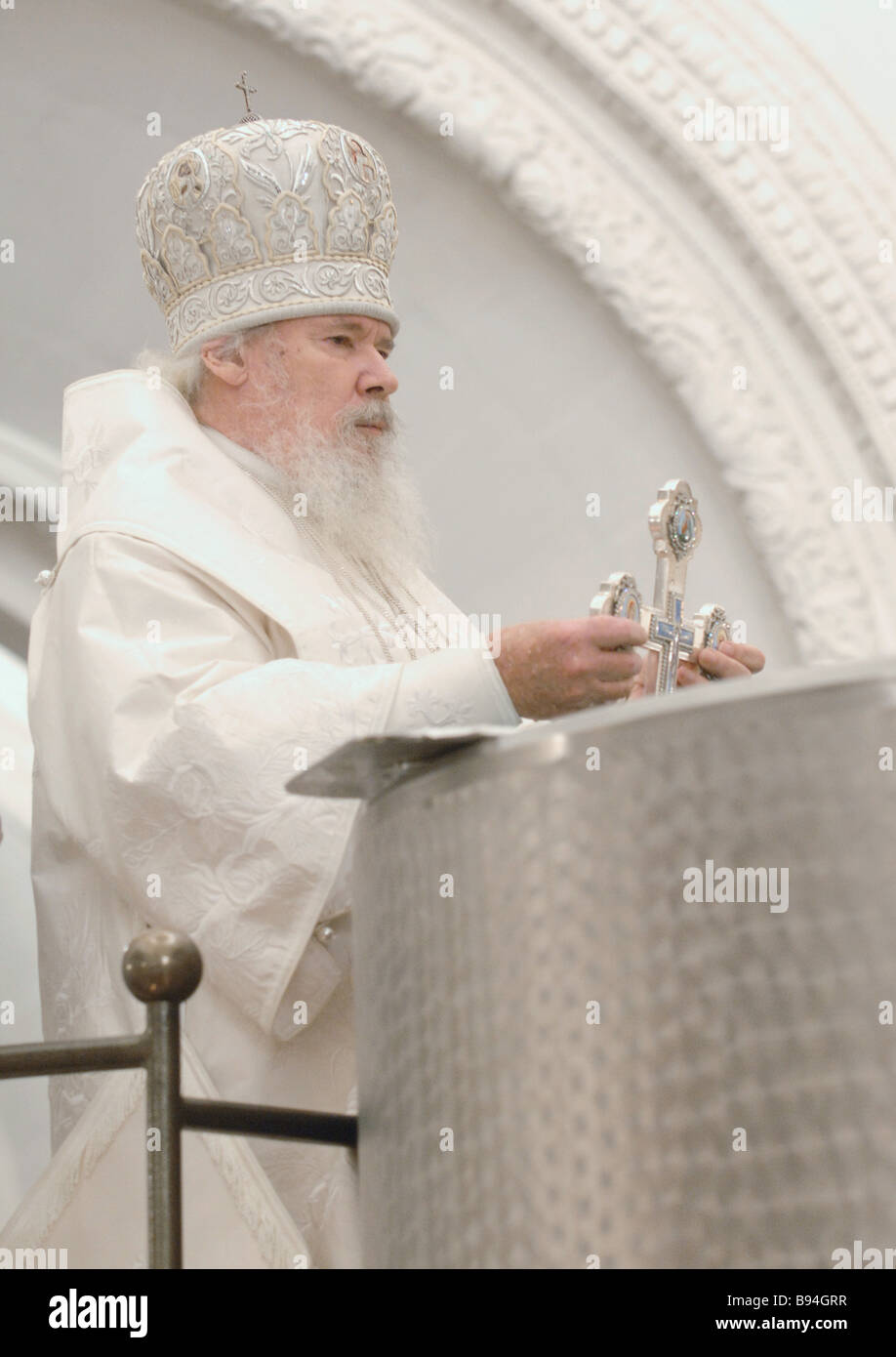 Patriarch Alexius of Moscow and All Russia performs divine liturgy and ...