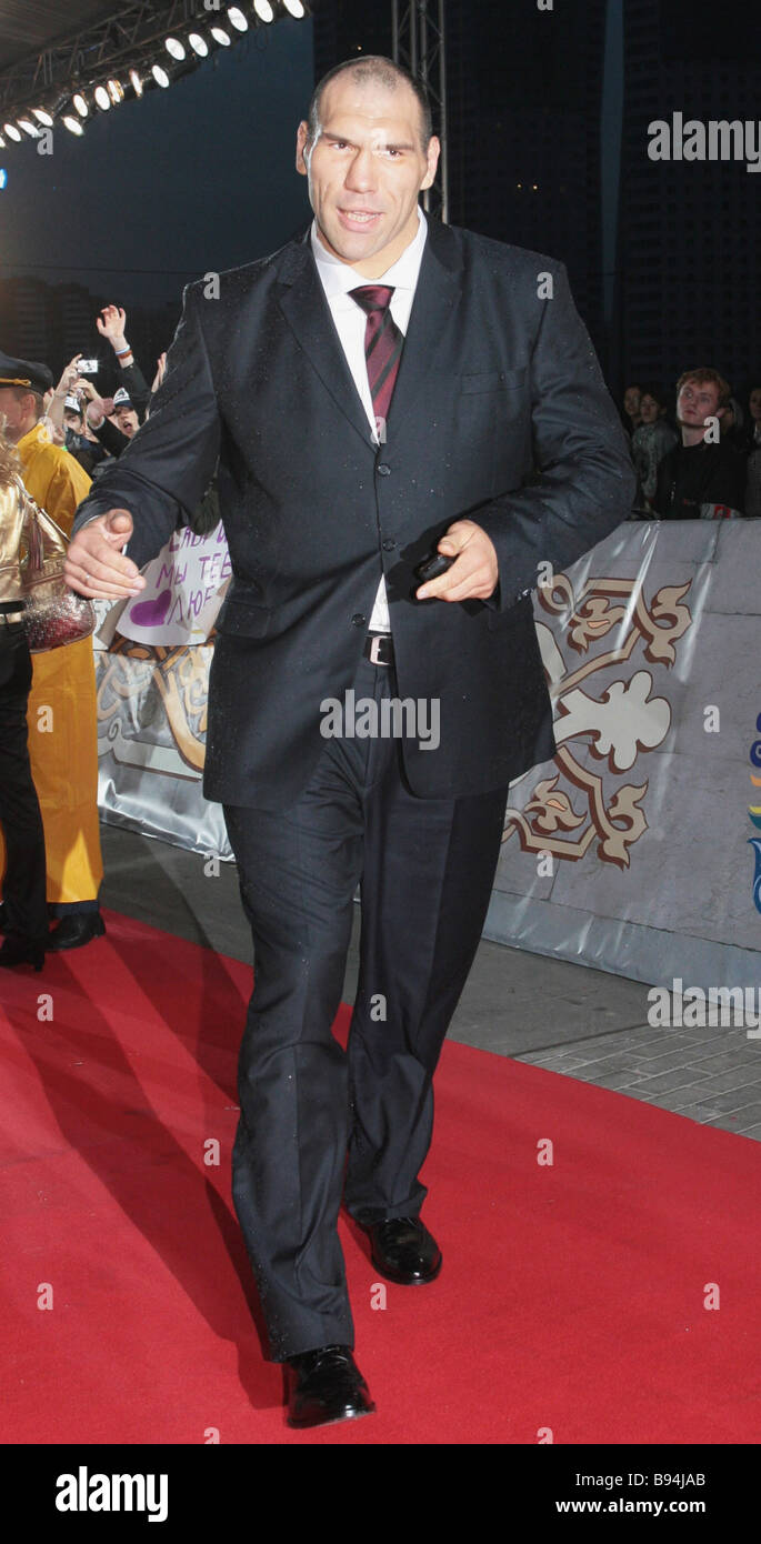 Russian heavyweight boxer Nikolai Valuev the WBA world champion in the ...