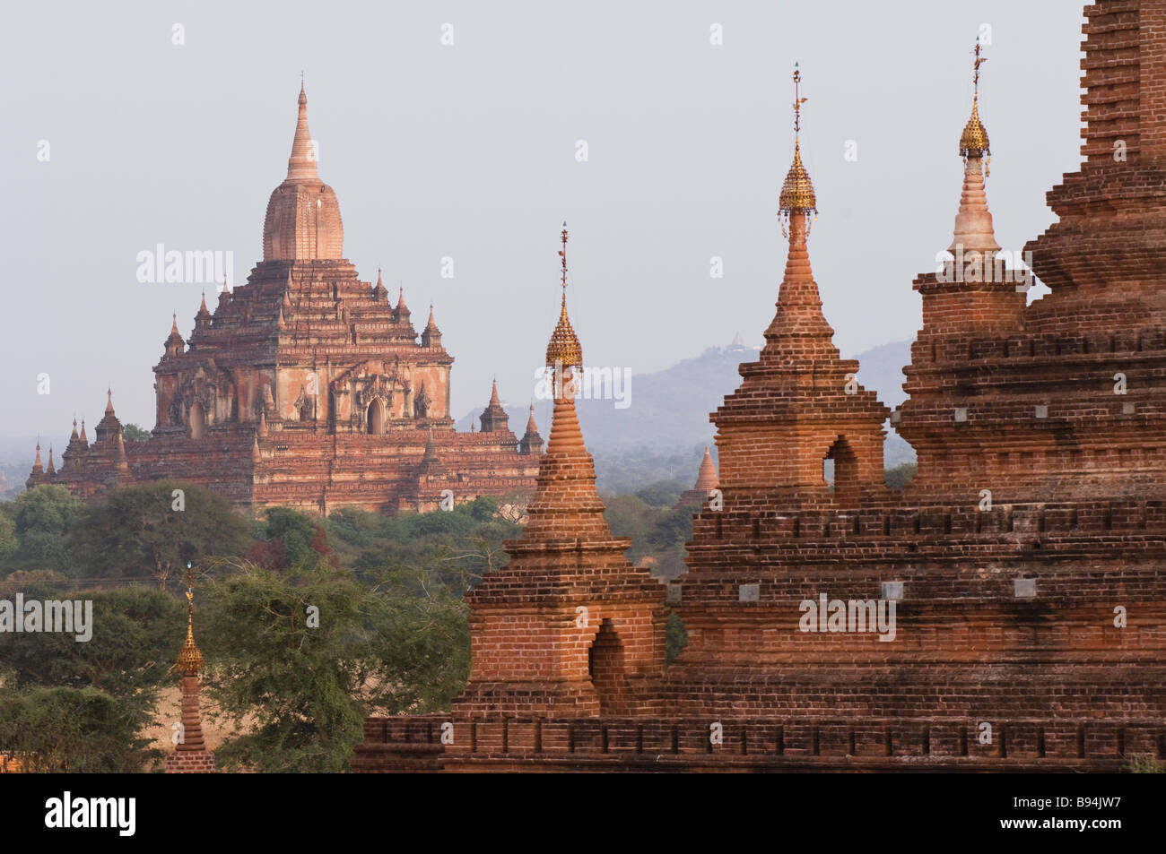 Temples and pagodas Bagan Stock Photo - Alamy