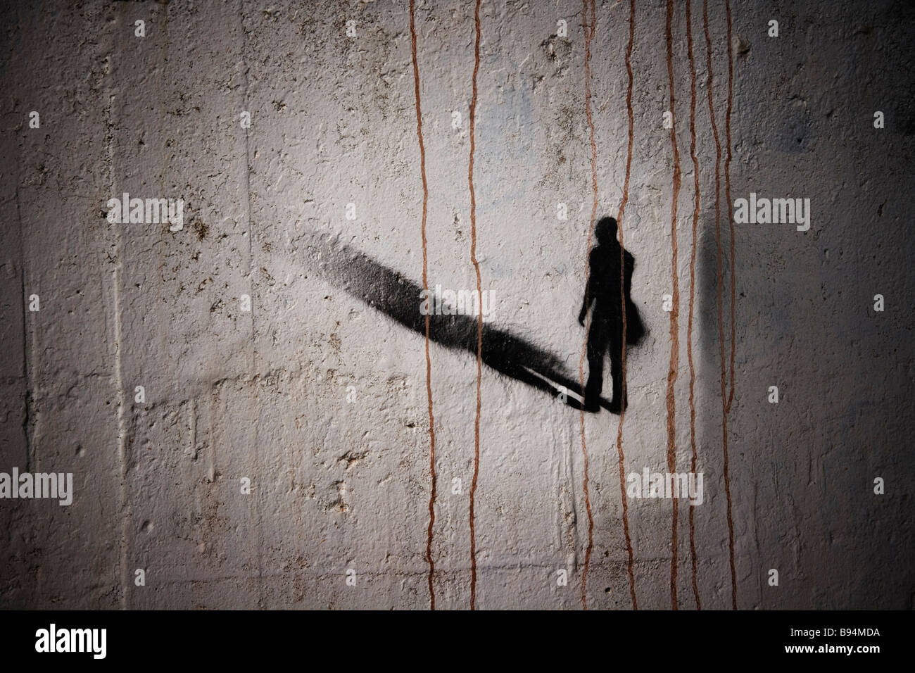 Long cast shadow hi-res stock photography and images - Alamy