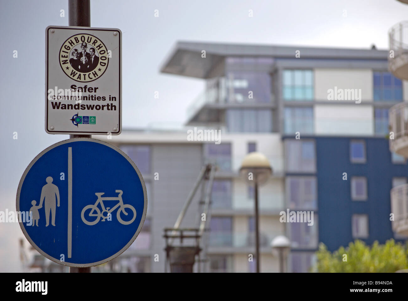 Neighbourhood watch signs hi-res stock photography and images - Alamy