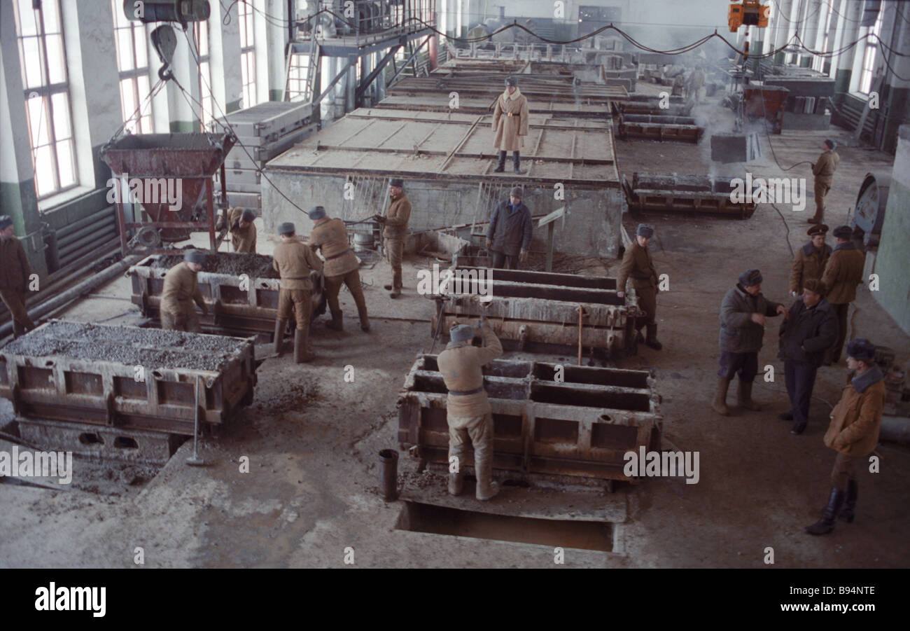Convicted soldiers of disciplinary battalion Stock Photo - Alamy