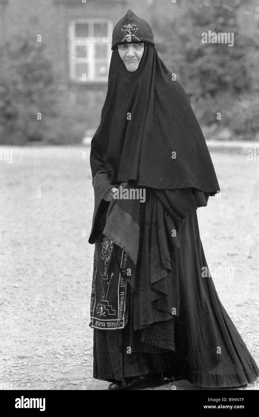 A Puhtitsa Convent enclosed nun Stock Photo - Alamy