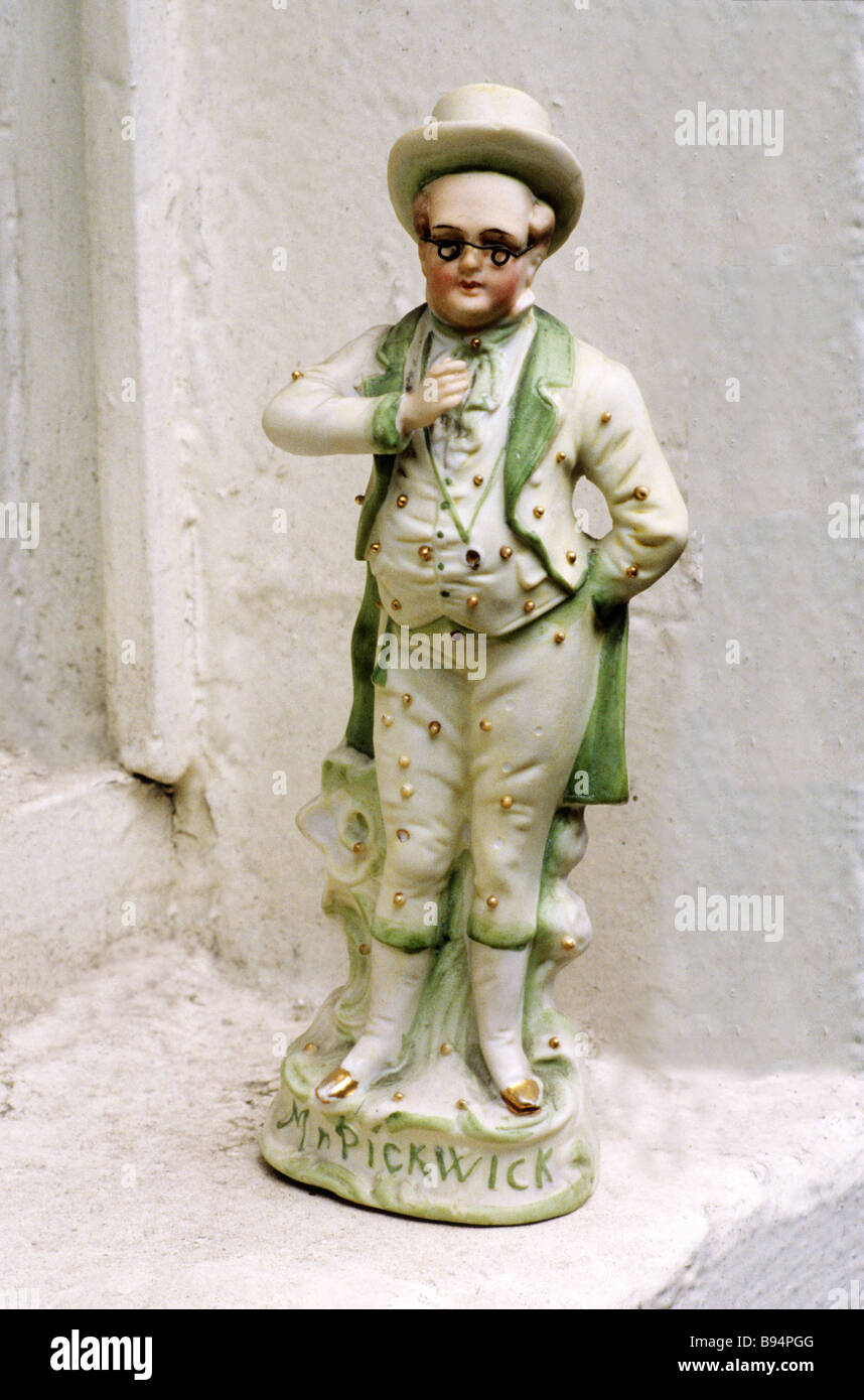 Mr Pickwick Pickwick Papers 19th century porcelain figure Dickens ...