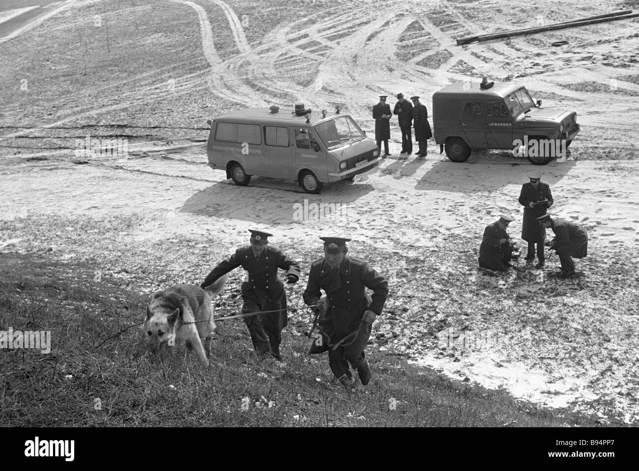 Operational investigative group works at the crime scene Stock Photo ...