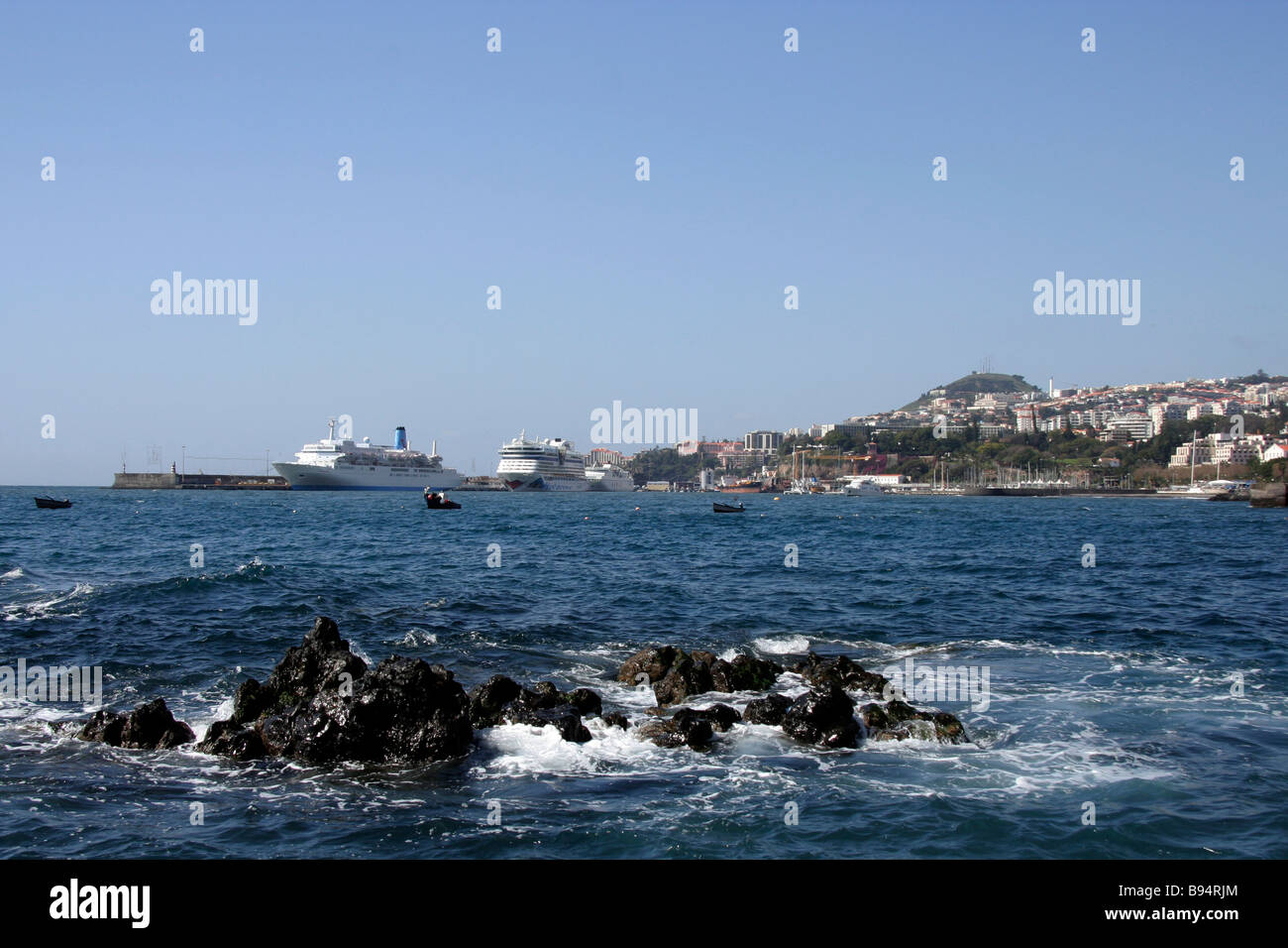 Funchal Harbour Madeira Stock Photo - Alamy