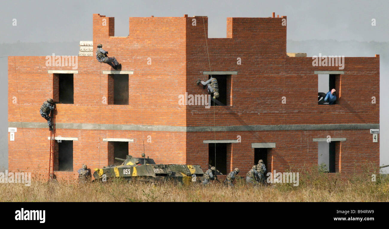 Russian Uzbek anti terrrorist exercises by special units in Krasnodar ...