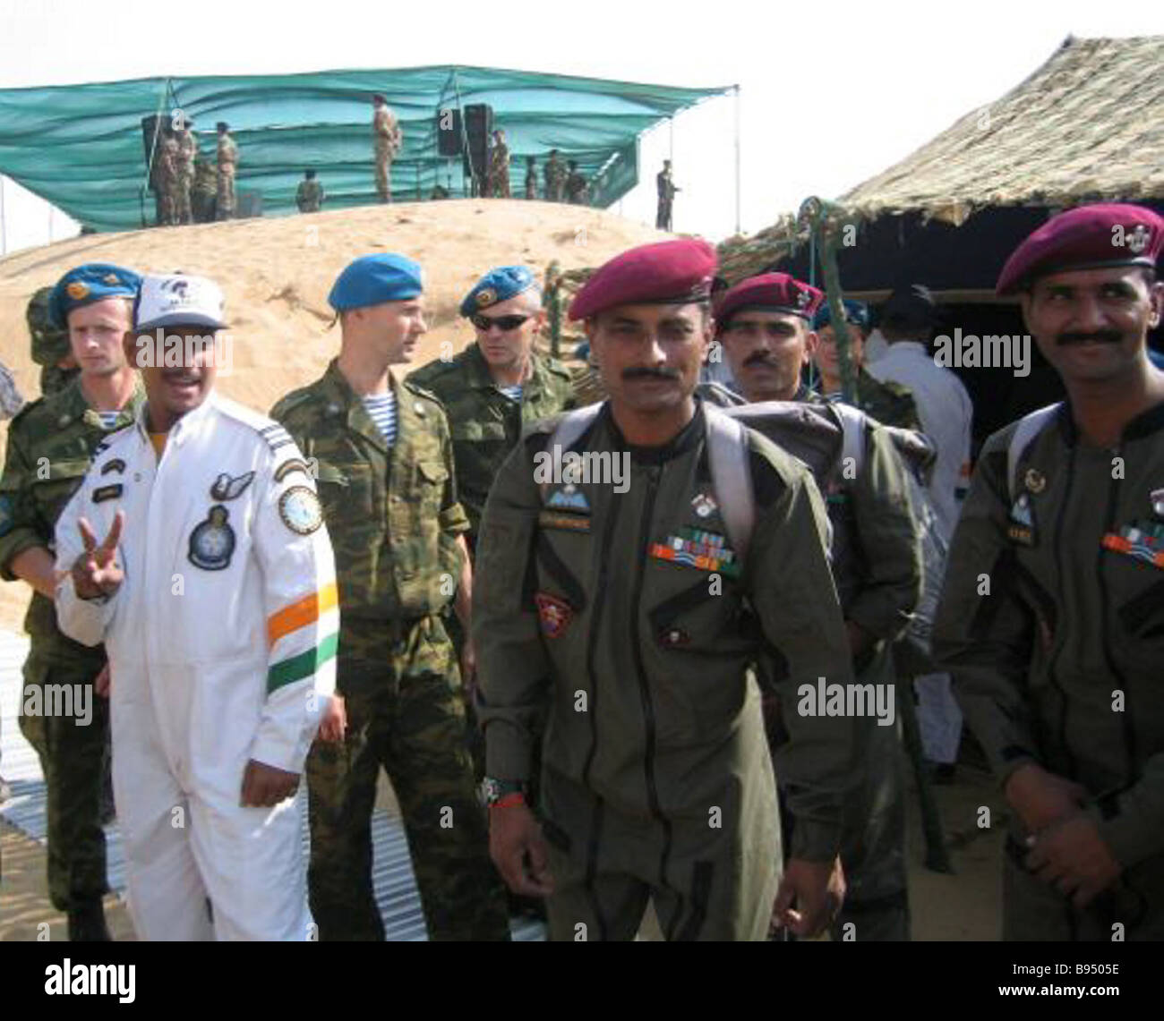 Russian and Indian paratroopers at the joint military exercise INDRA ...