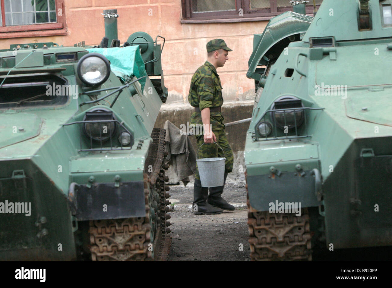 Army routine of the 12th military base of the Group of Russian Forces ...