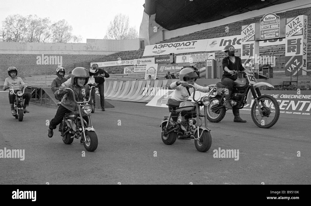 Young Moped Racers Stock Photo - Alamy