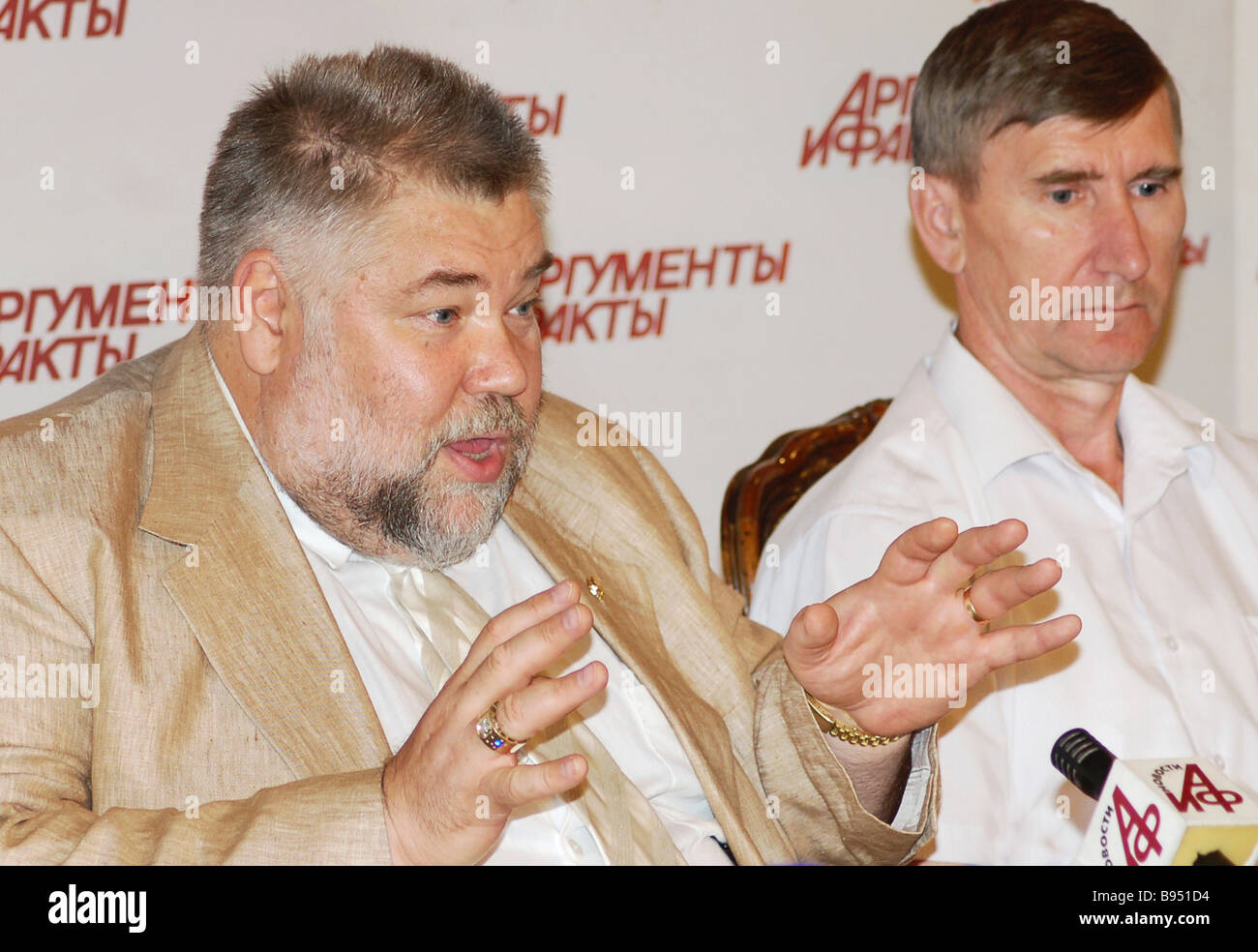 Artist Sergey Gonyaev the chief of the federal military memorial ...