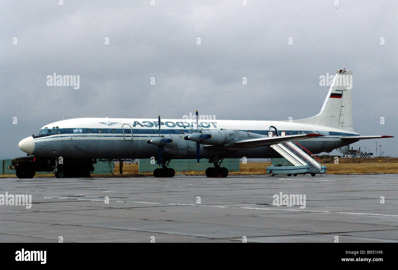 IL 18 on airfield Stock Photo - Alamy