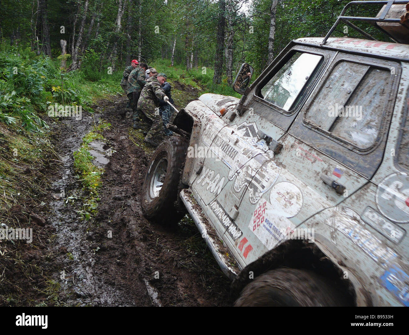 The Polar Urals extreme sporting expedition drives off roaders UAZ GAZ ...