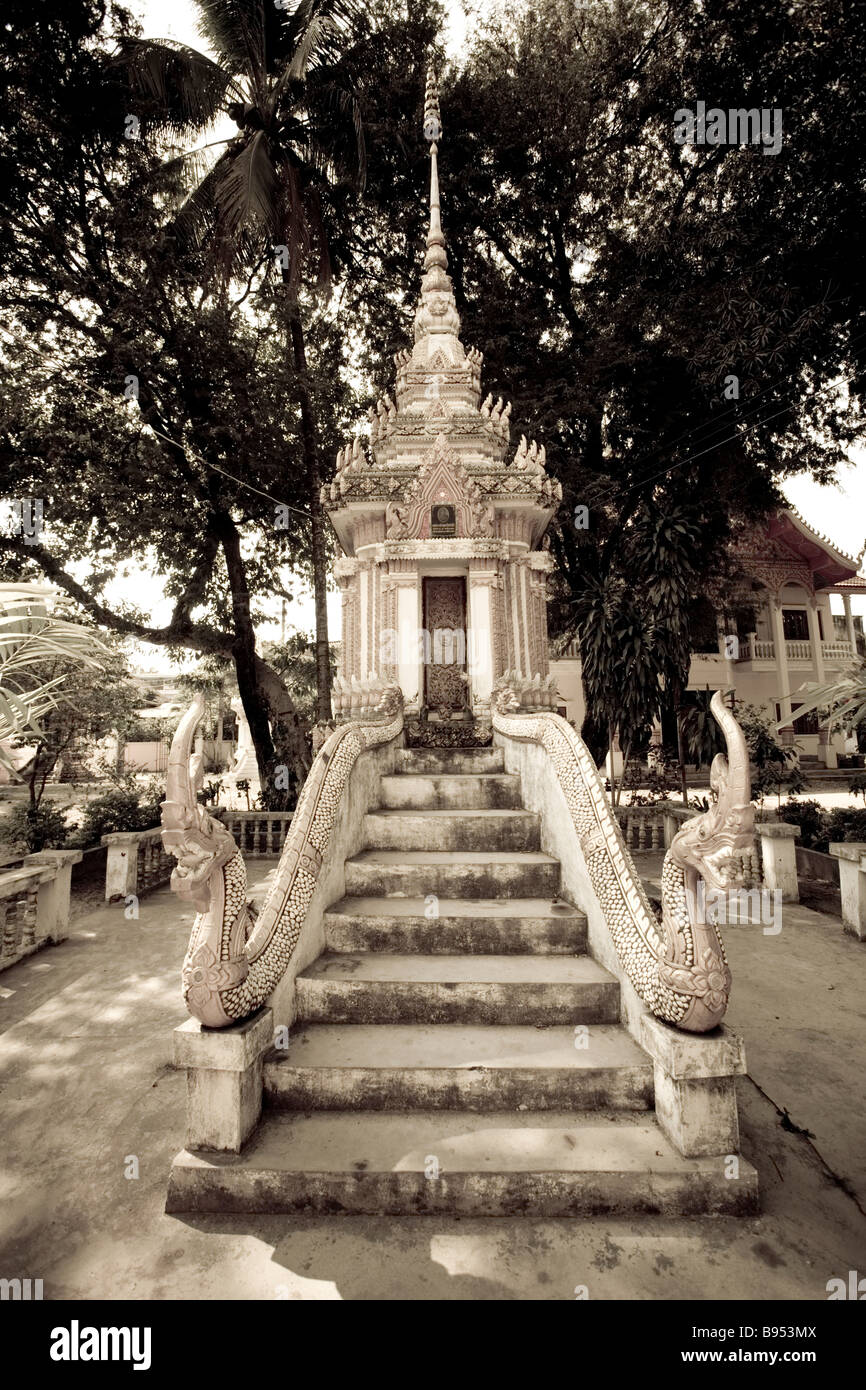 Laos, Vientiane, Buddhist temple Stock Photo - Alamy