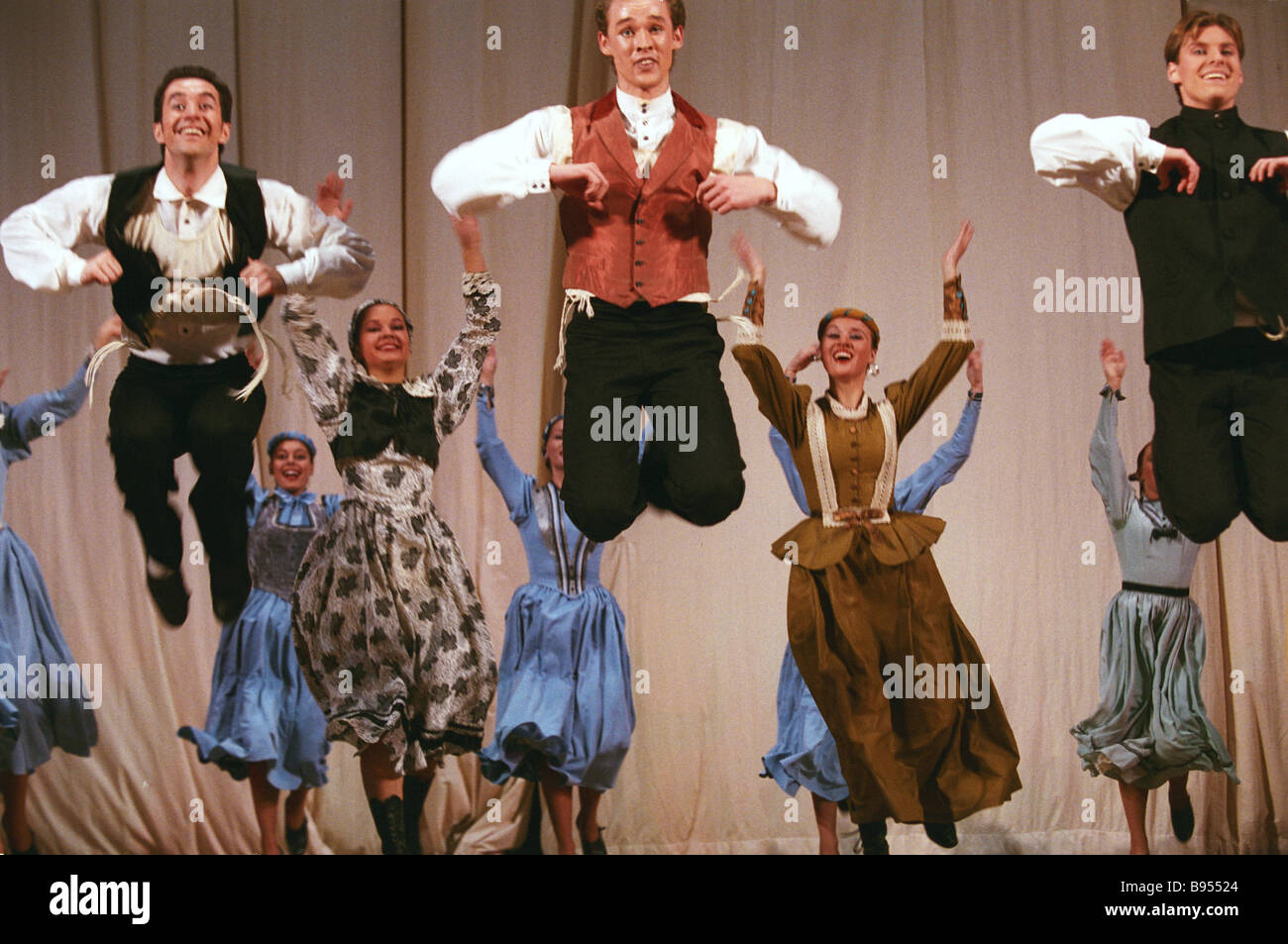 Jewish suite Joys of Family Life as performed by Igor Moiseev State ...