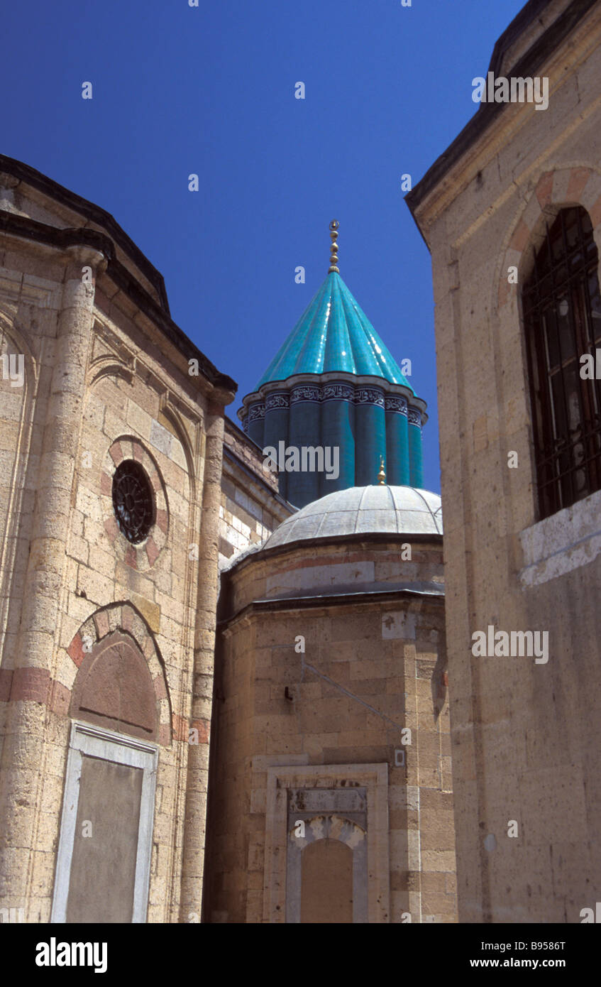 Rumi hi-res stock photography and images - Alamy